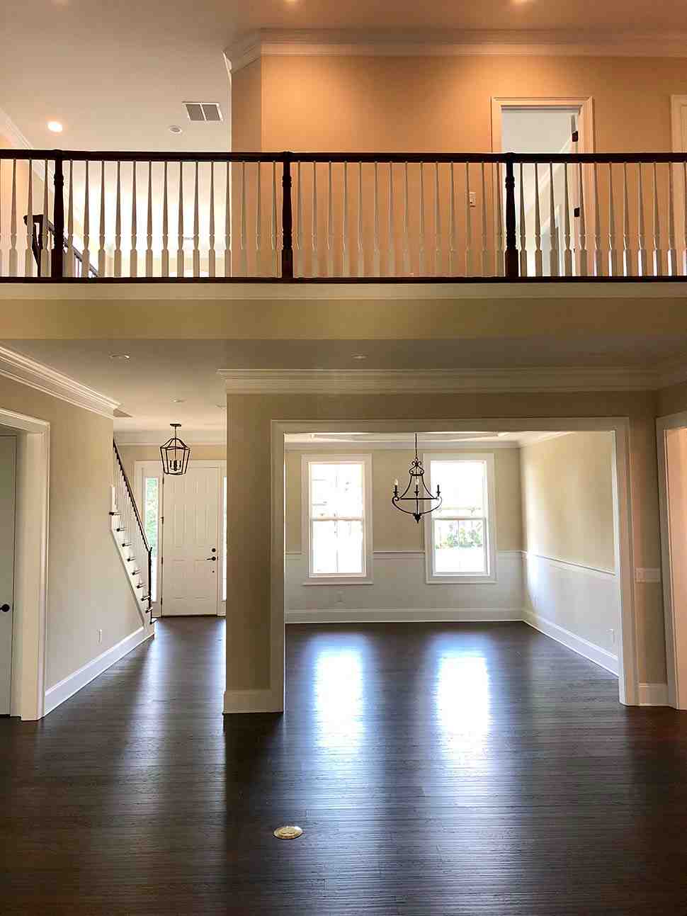 Plan 52022 | Traditional Style with 4 Bed, 5 Bath, 4 Car Garage